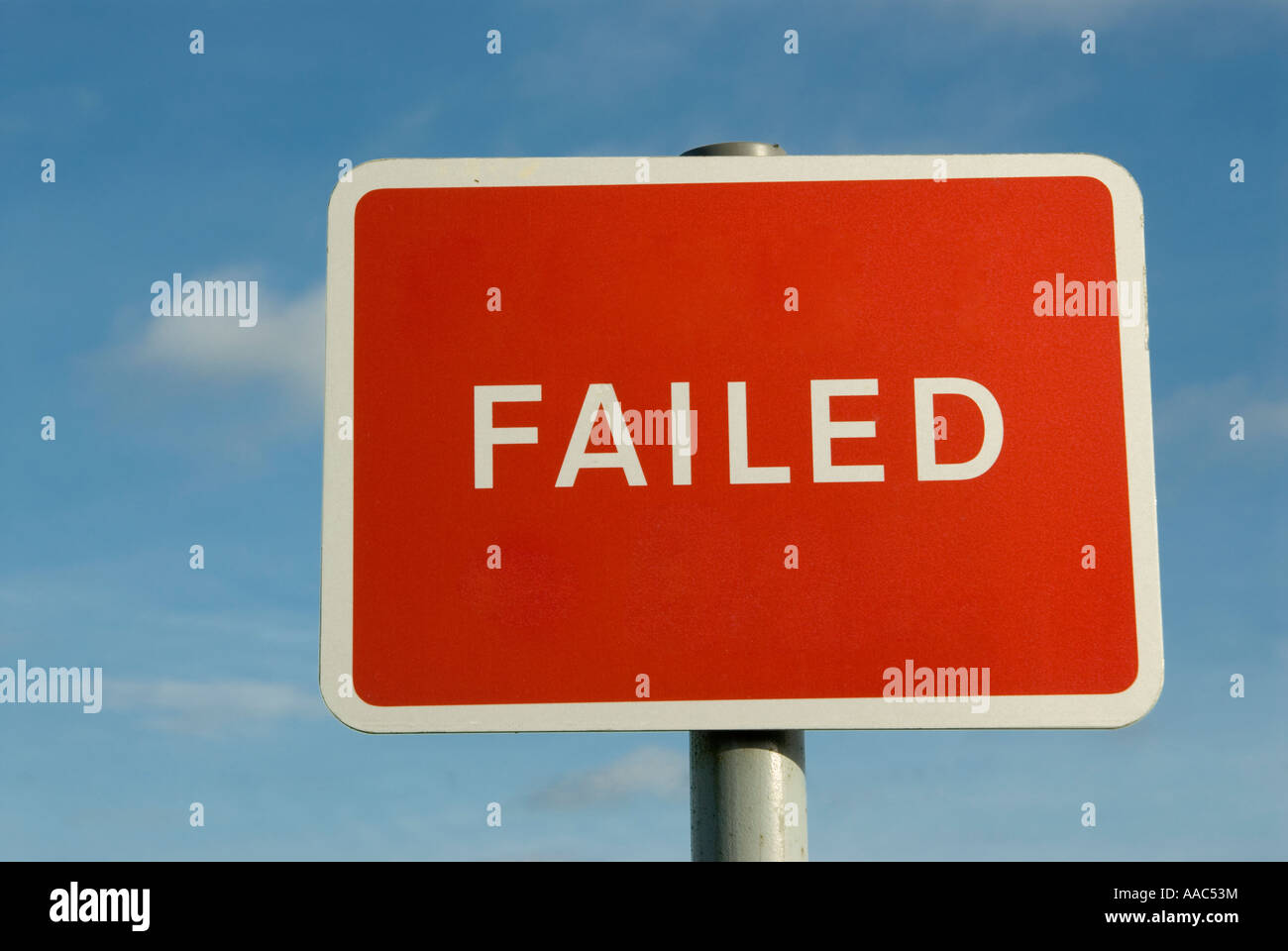 Red road sign saying Failed Stock Photo - Alamy