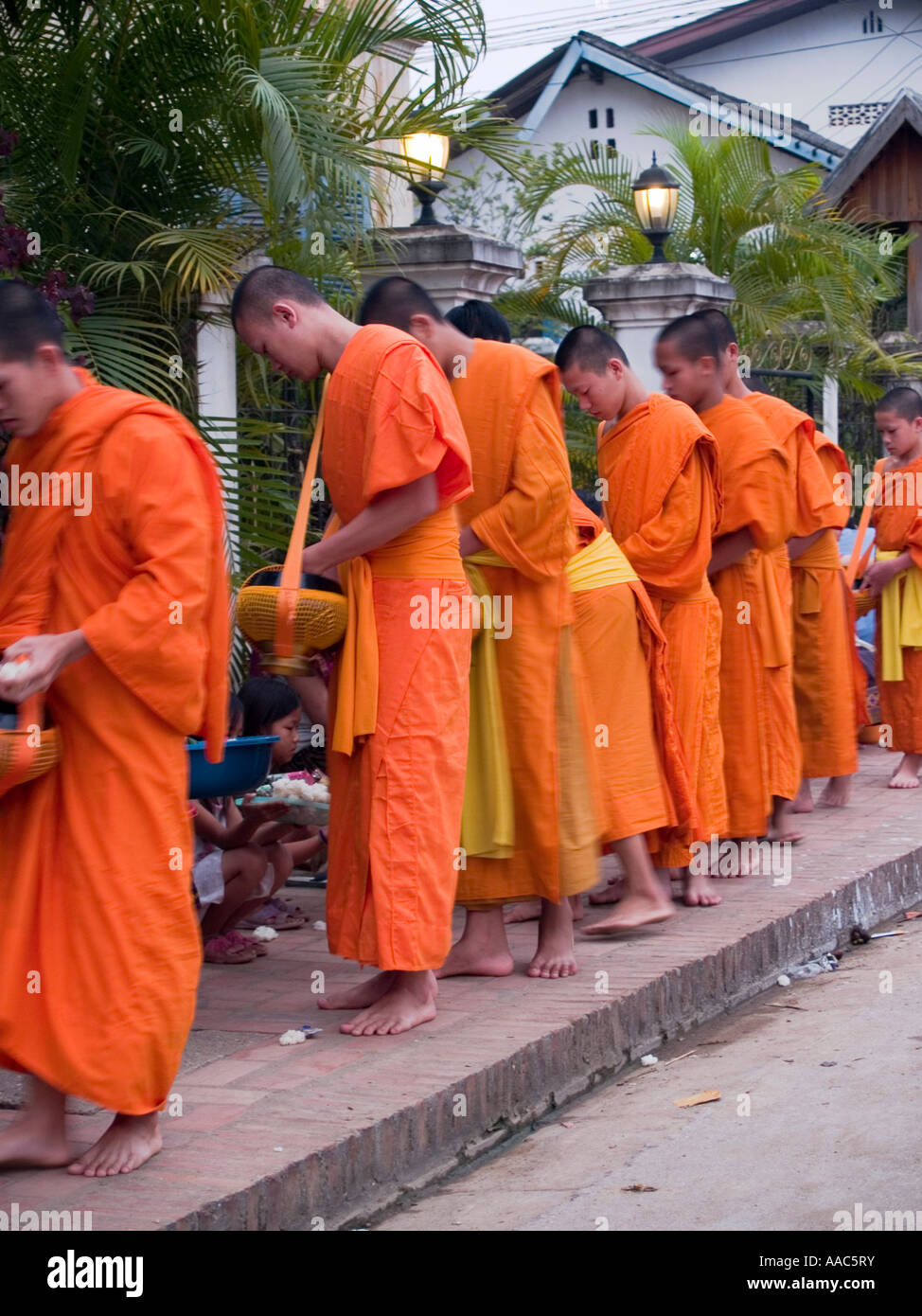 Morning begging alms buddhist monks hi-res stock photography and images ...