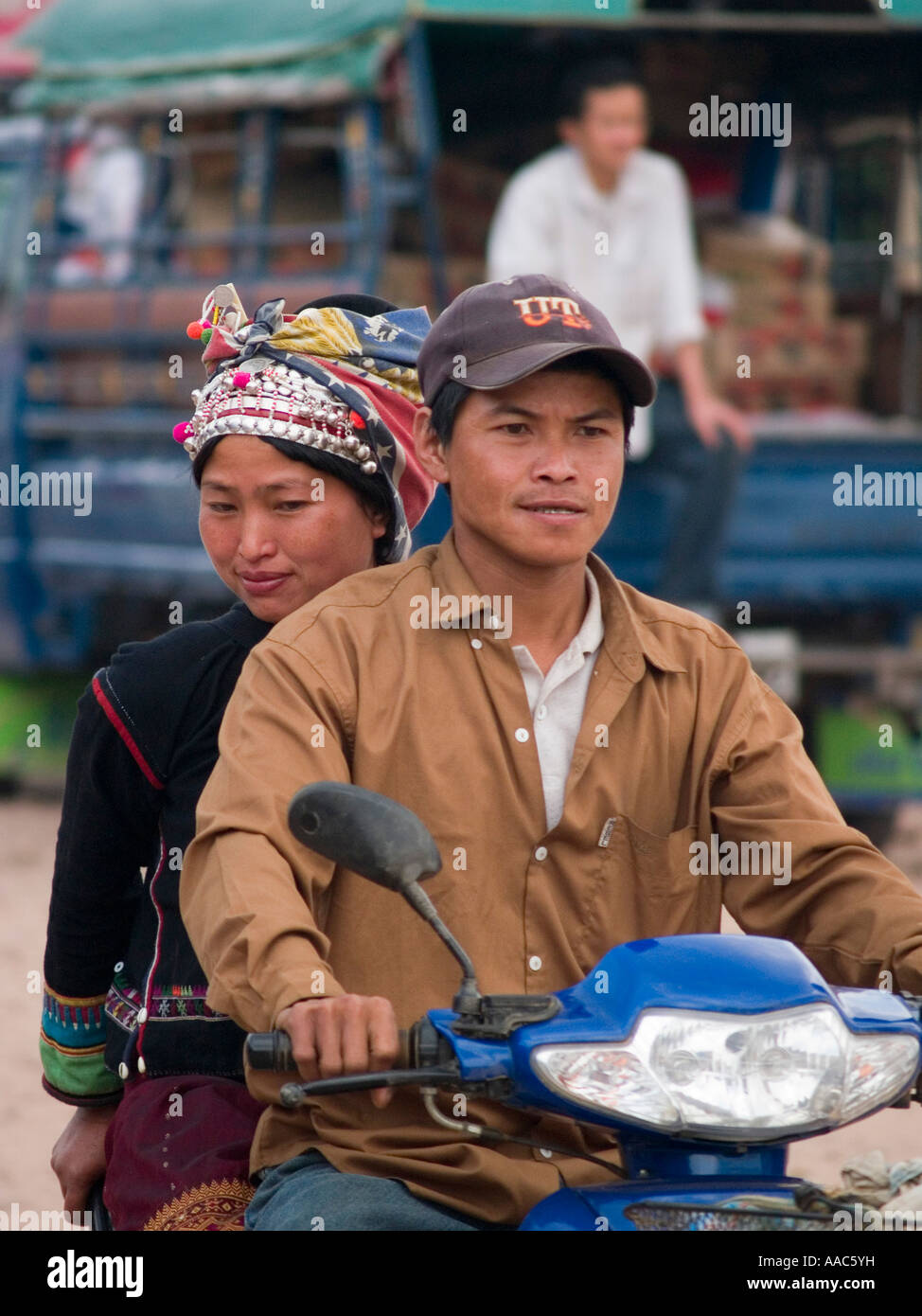 Couples on motorcycles hi-res stock photography and images - Alamy