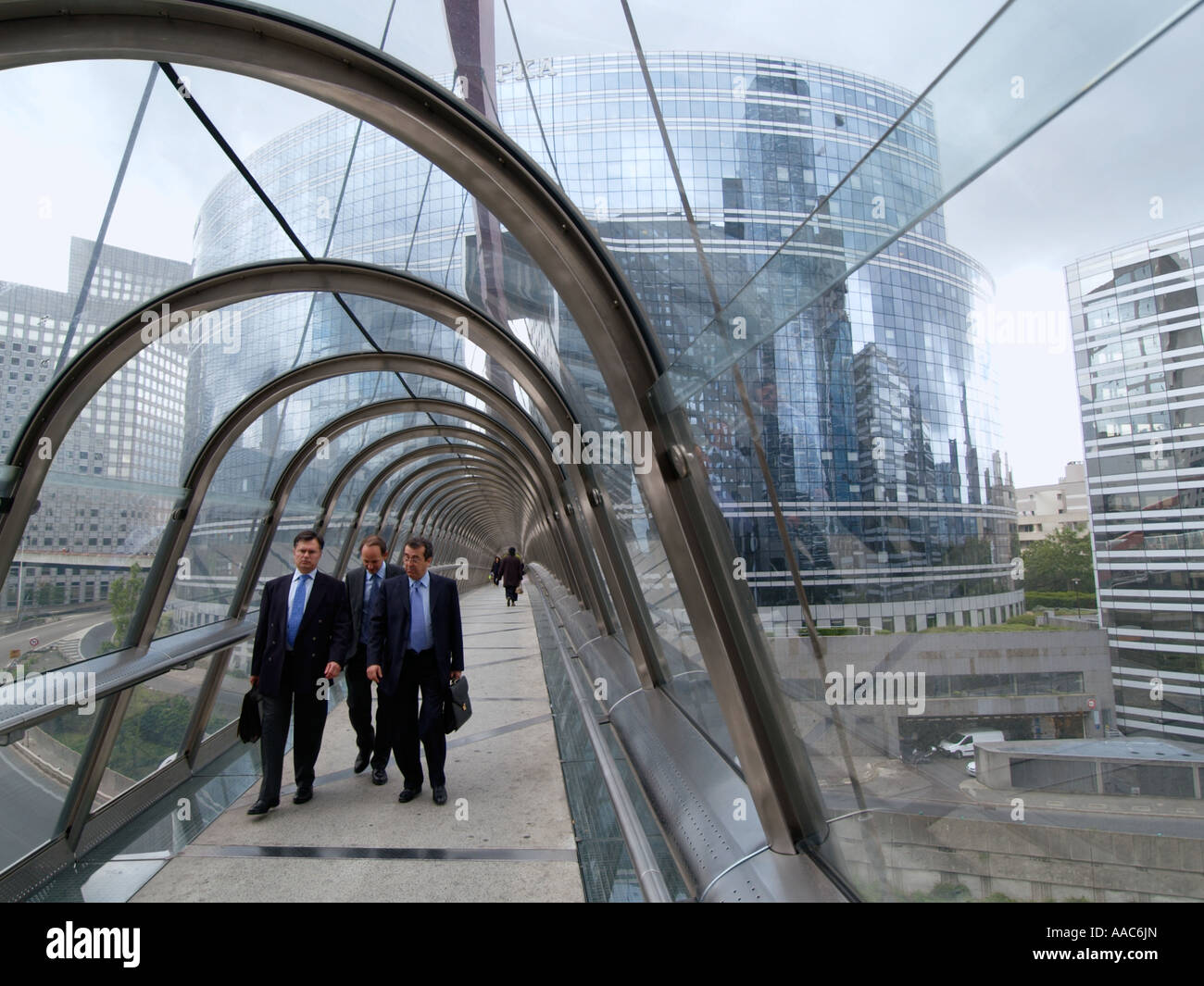 Paris financial district hi-res stock photography and images - Alamy