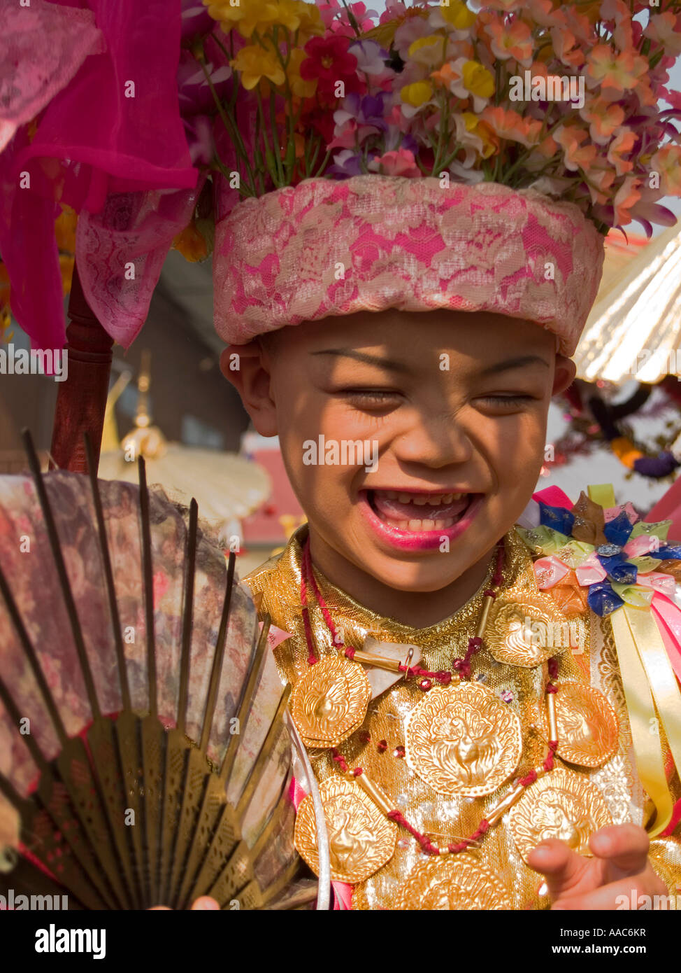 Monk fan hi-res stock photography and images - Alamy