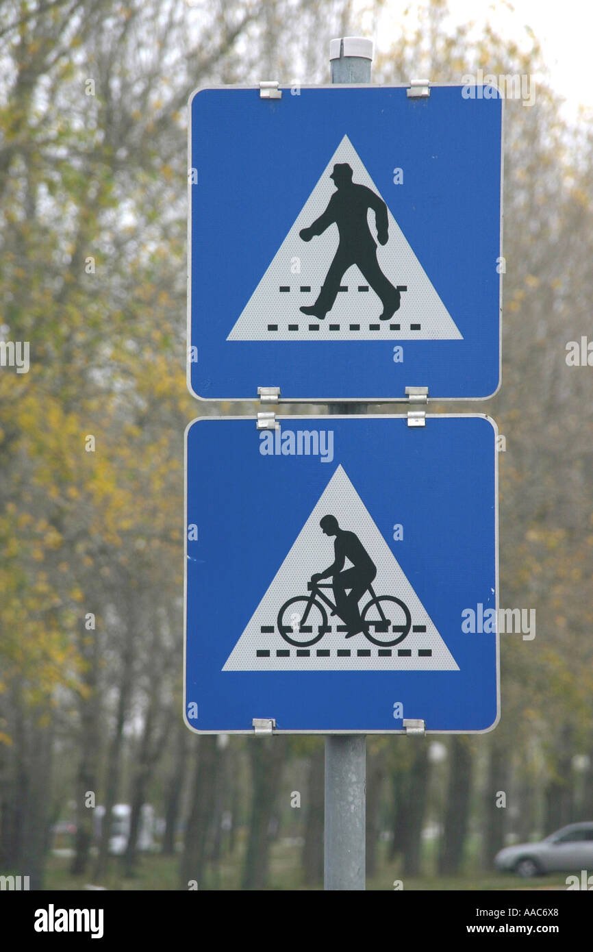Road sign sidewalk, cycle track Stock Photo - Alamy