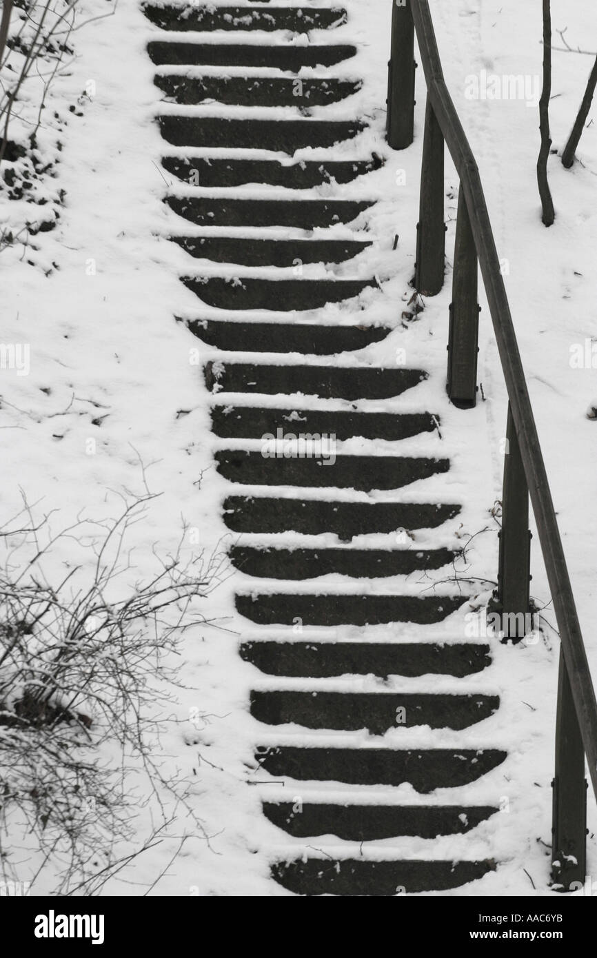 Graphis steps hi-res stock photography and images - Alamy