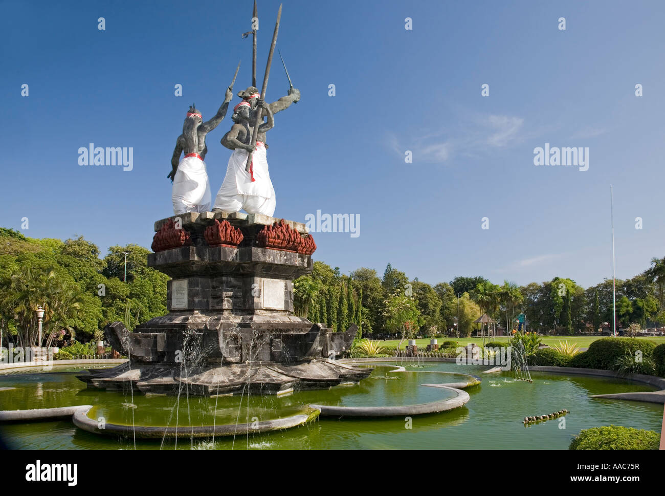 Statue, Puputan Square, Denpasar, Bali, Indonesia Stock Photo - Alamy