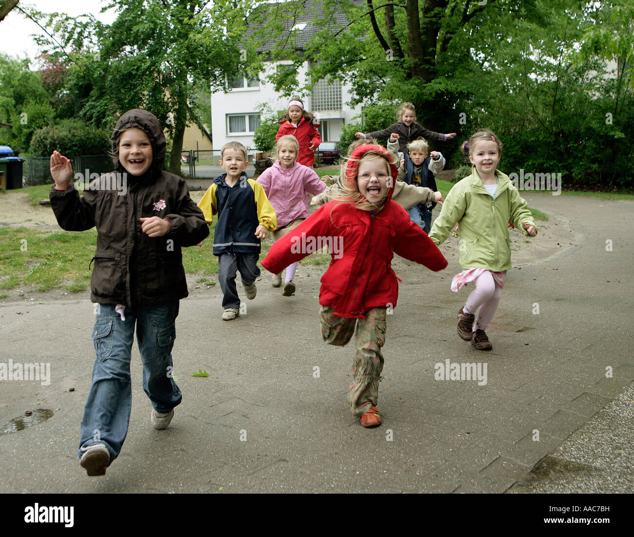 Zip zap hi-res stock photography and images - Alamy