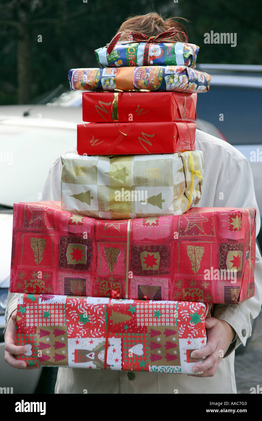 Estates and gifts hi-res stock photography and images - Alamy