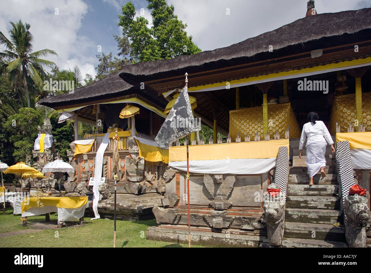 Pejeng temple hi-res stock photography and images - Alamy