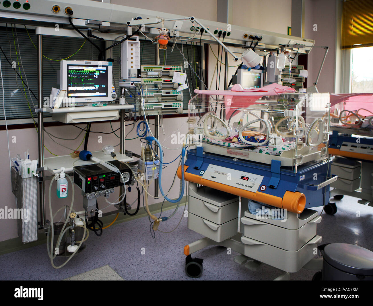 Altona children s hospital Intensive care unit for premature births ...