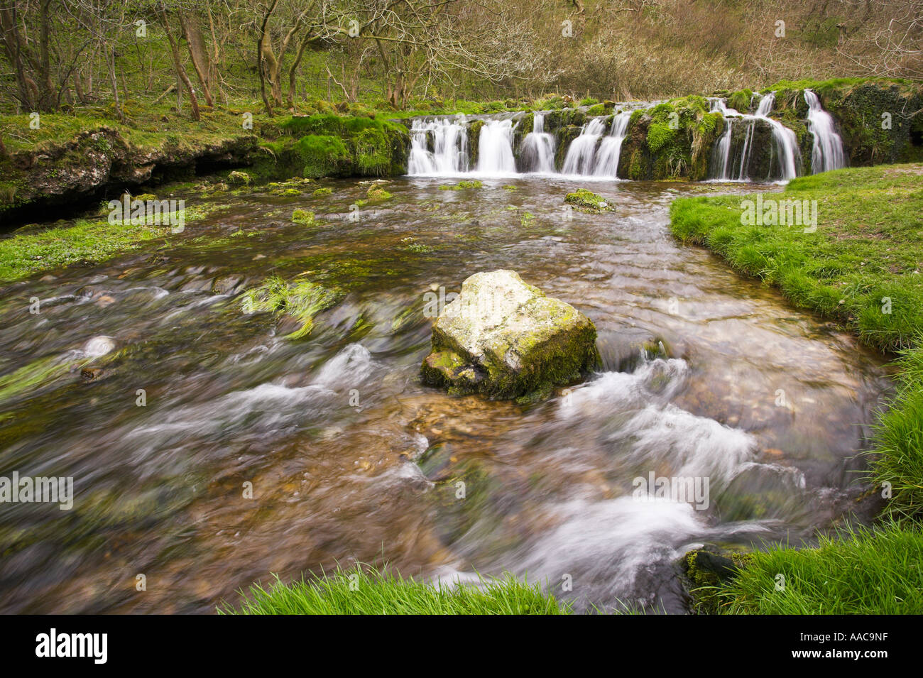 Waterfall on the River Lathkill in Lathkill Dale Stock Photo - Alamy