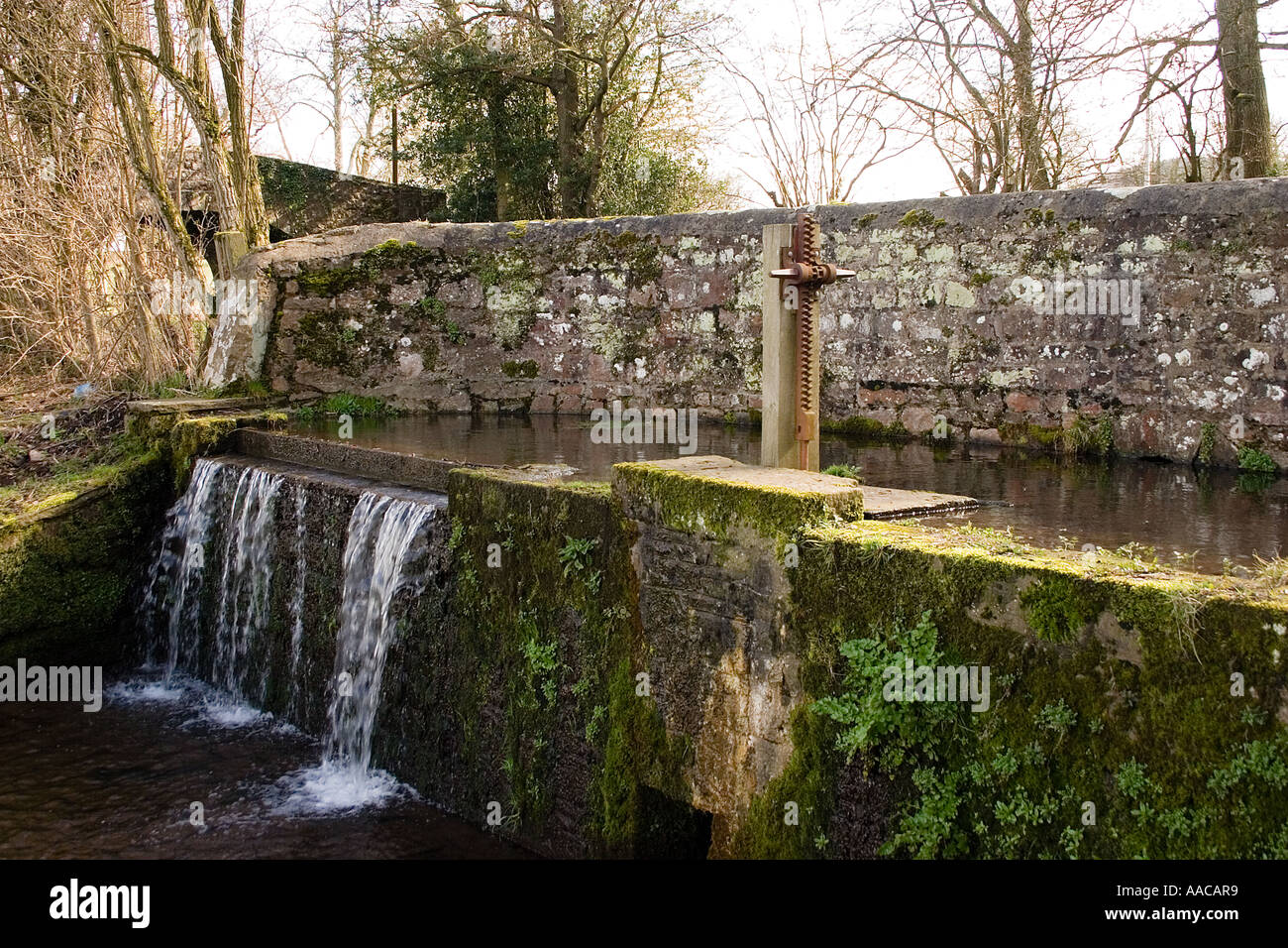 Side weir to maintain canal water level and sluice for drainage Brecon ...