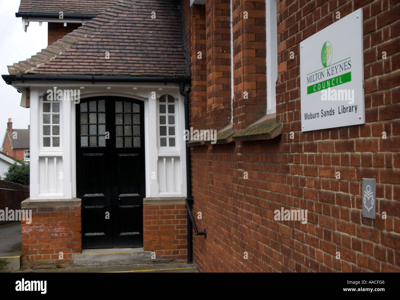 Xscape building in milton keynes town centre hi-res stock photography ...
