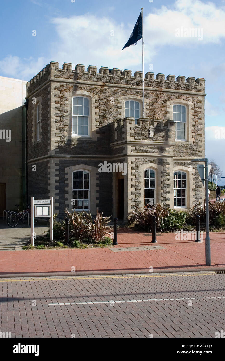 Waterguard hi-res stock photography and images - Alamy