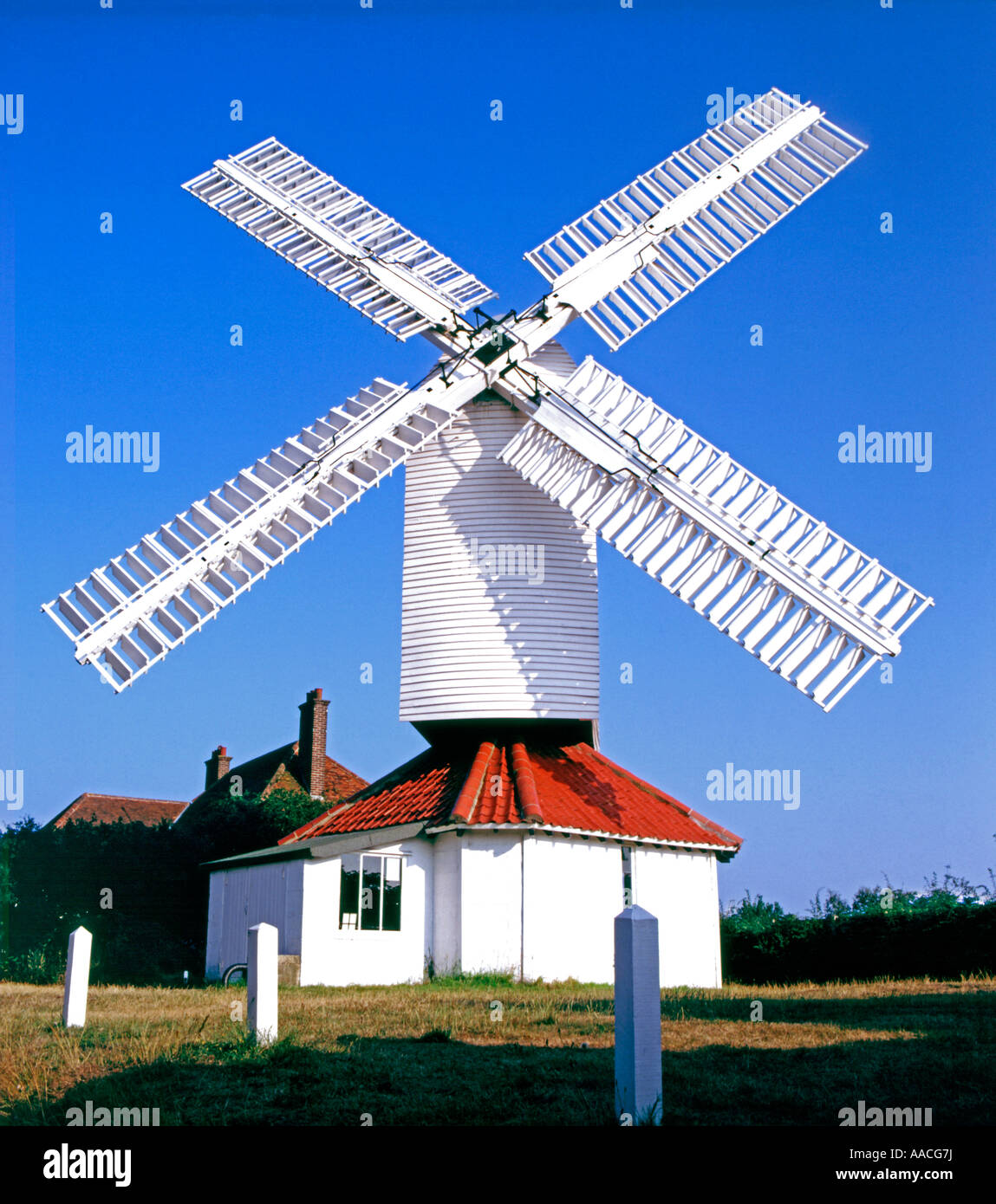 Old windmill at aldeburgh hi-res stock photography and images - Alamy