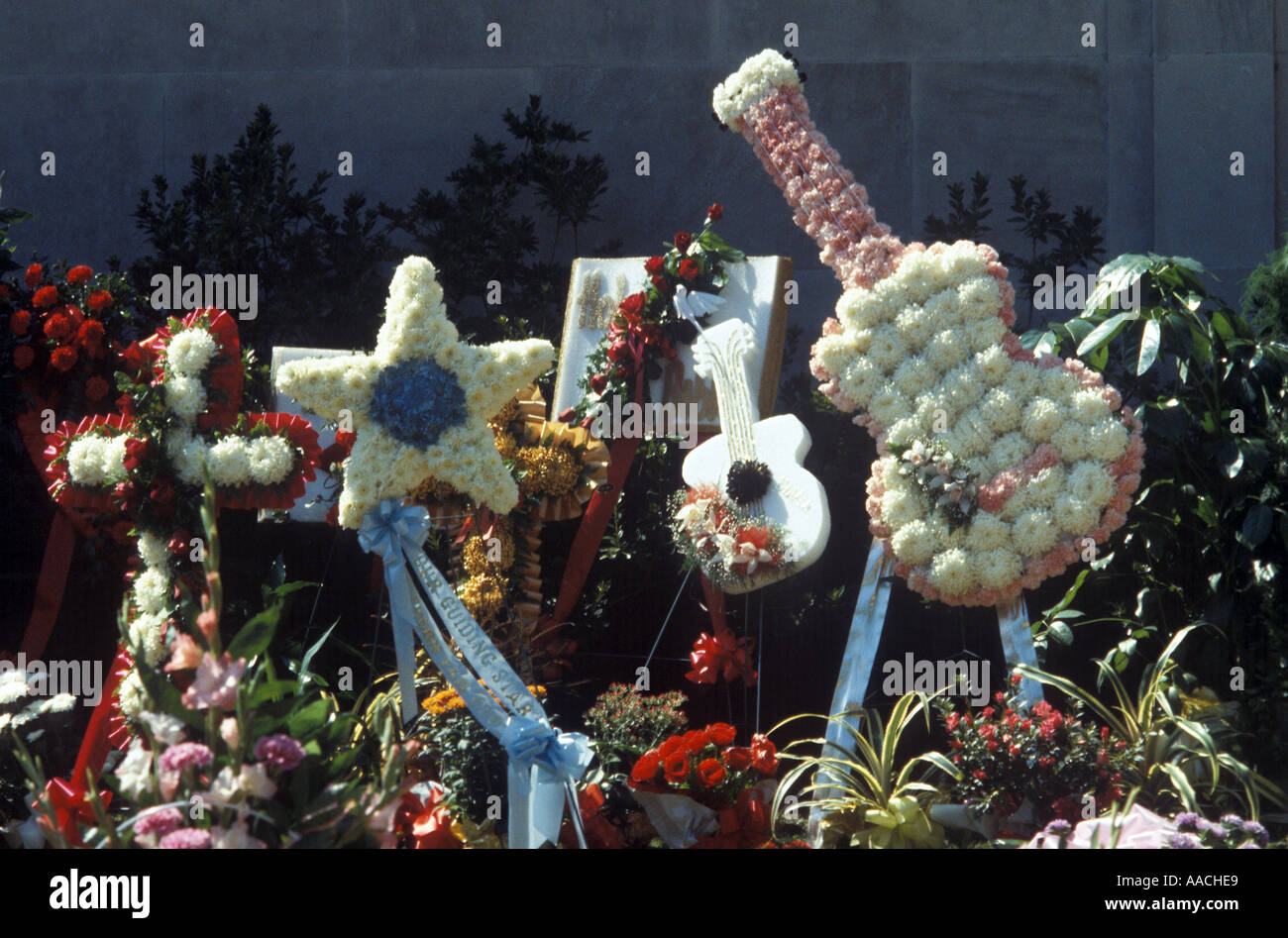 Elvis presley death hi-res stock photography and images - Alamy