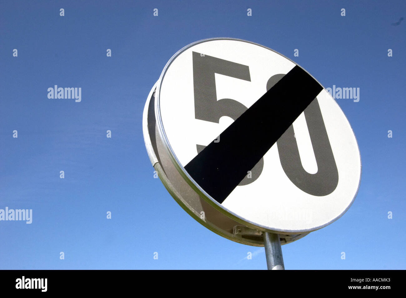 Speed limiting 50 kmh Stock Photo - Alamy