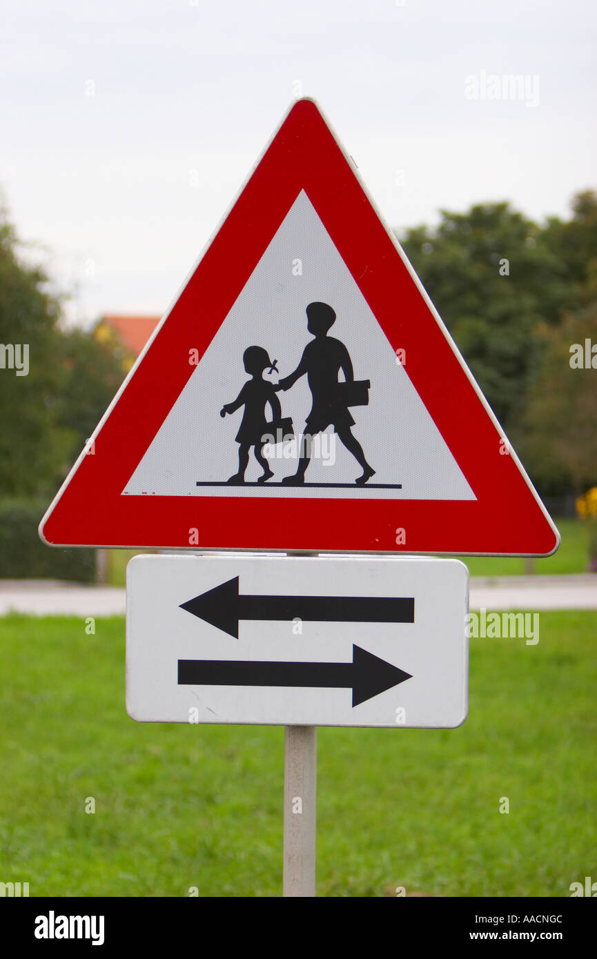 Road sign attention of children Stock Photo - Alamy