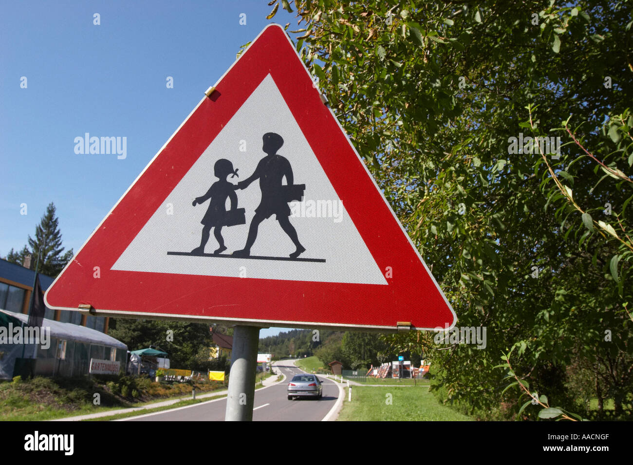 Road sign attention of children Stock Photo - Alamy