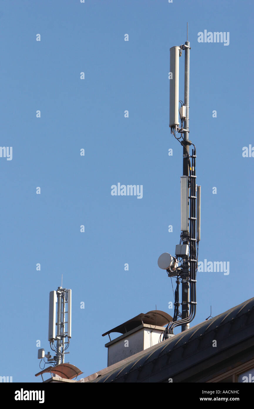 mobile phone transmitter Stock Photo - Alamy