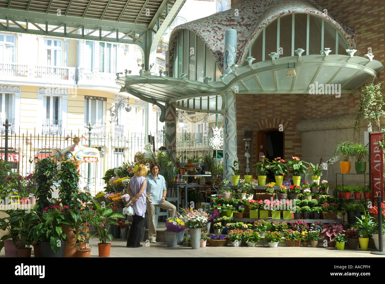 Flower shop spain hi-res stock photography and images - Alamy