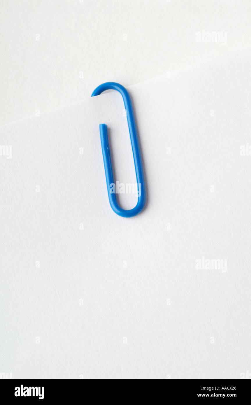 Paperclip office stationary metal twisted organise bureaucracy paper ...