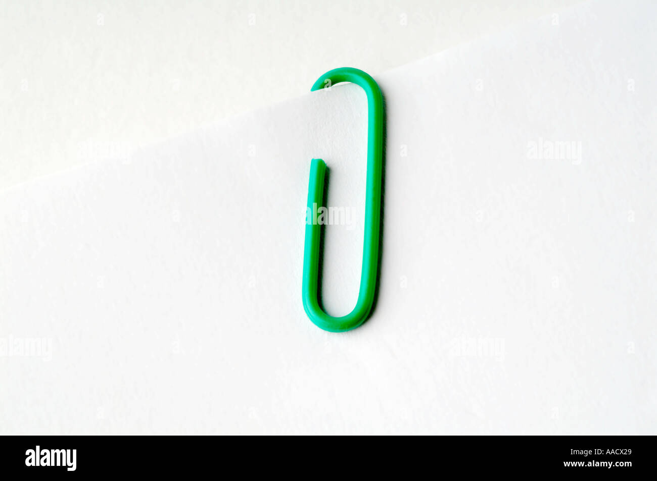 Paperclip office stationary metal twisted organise bureaucracy paper ...