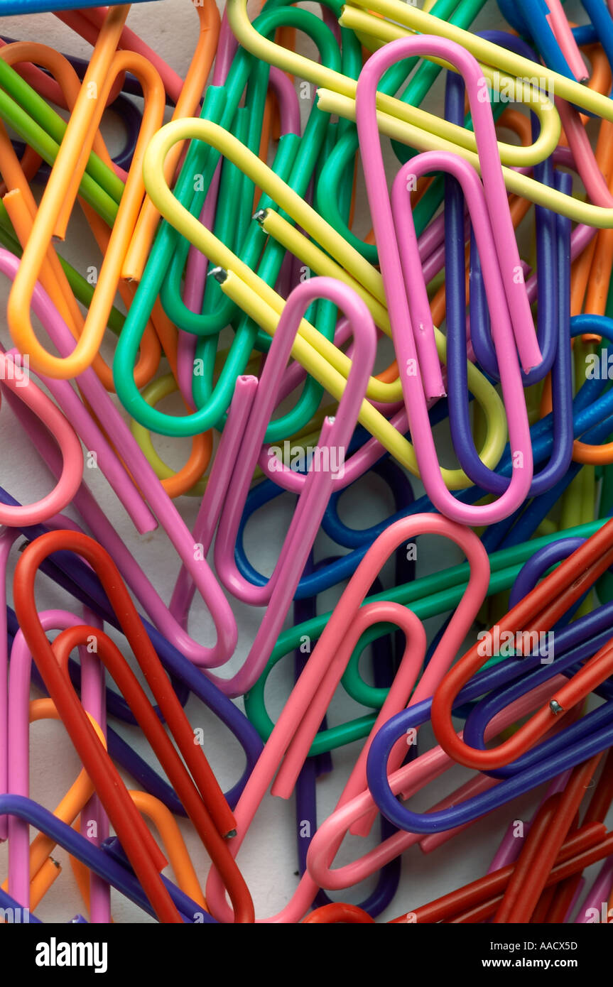 Paperclip office stationary metal twisted organise bureaucracy paper ...