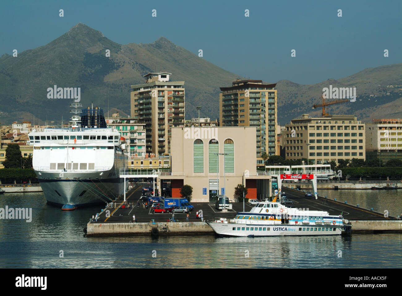 Palermo Sicily port installations and moored boats Stock Photo - Alamy