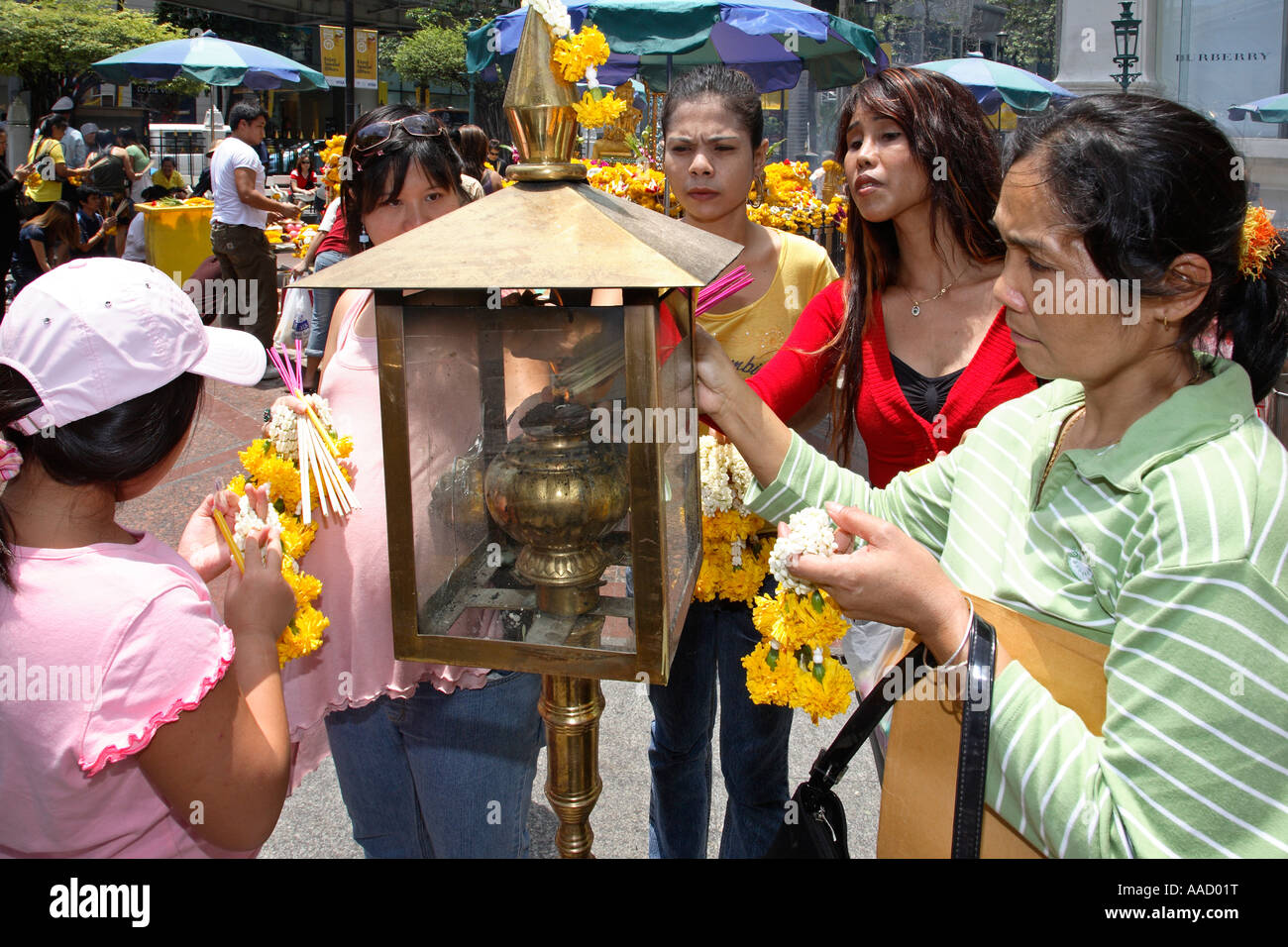 Erewan Shrine Bangkok Thailand Stock Photo - Alamy