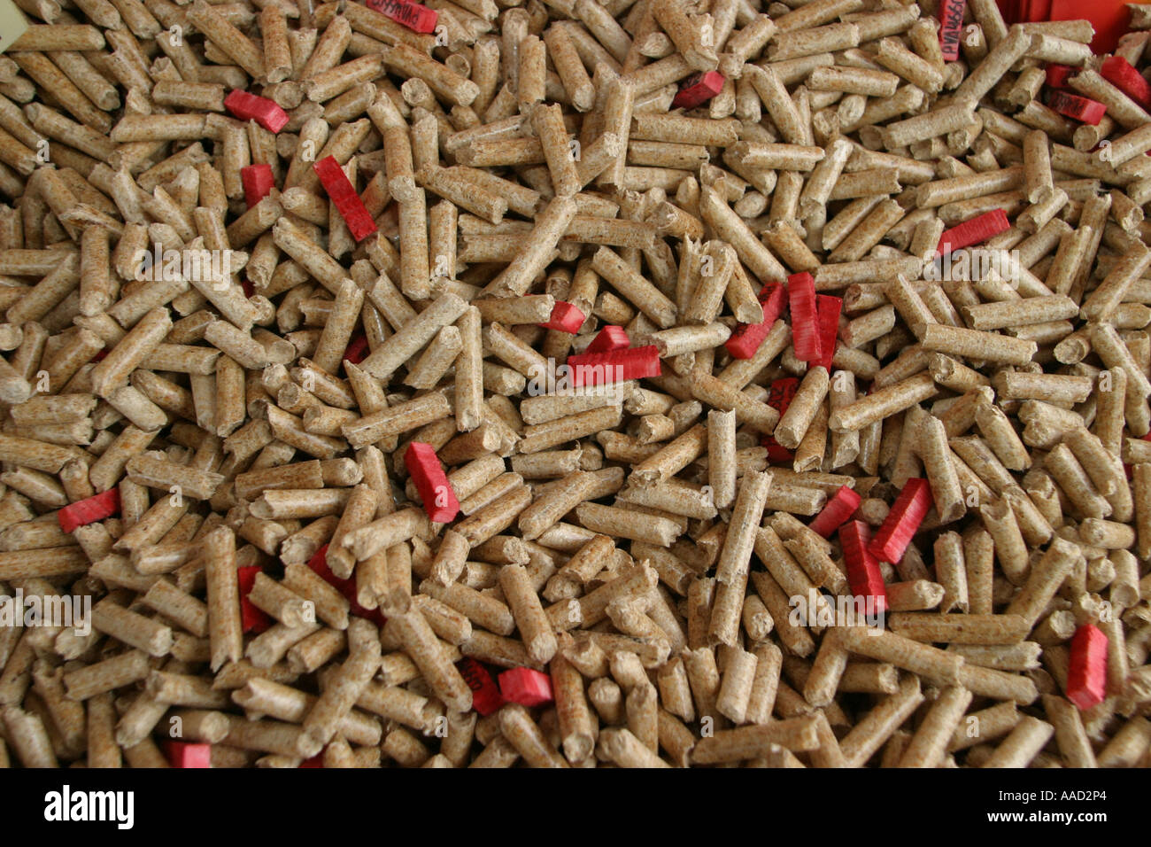 Forestry wood pellets hi-res stock photography and images - Alamy