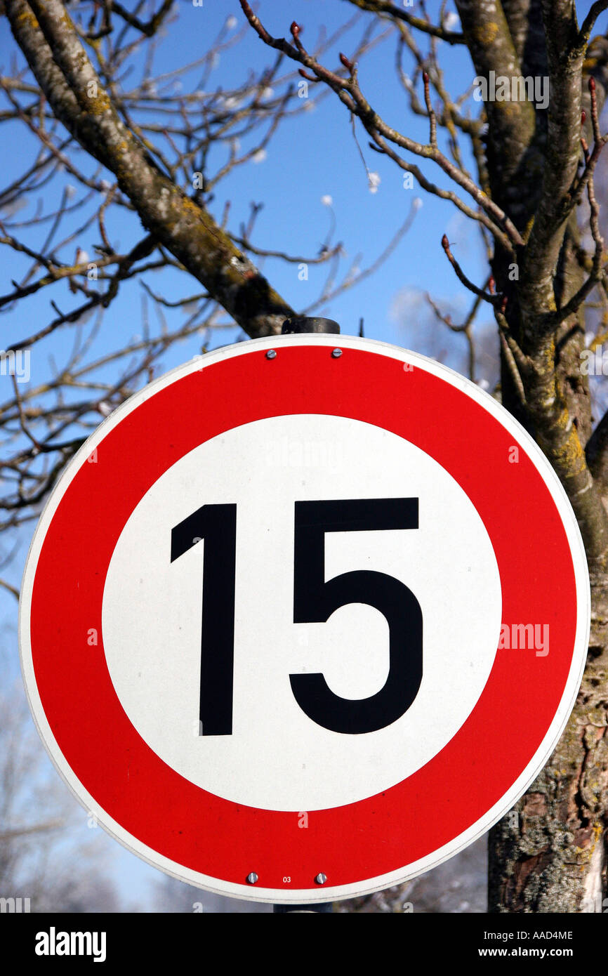 Movements limit hi-res stock photography and images - Alamy