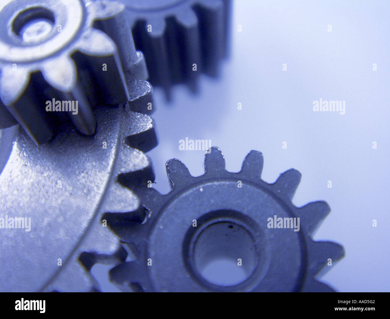 Cogwheel gear ratio hi-res stock photography and images - Alamy