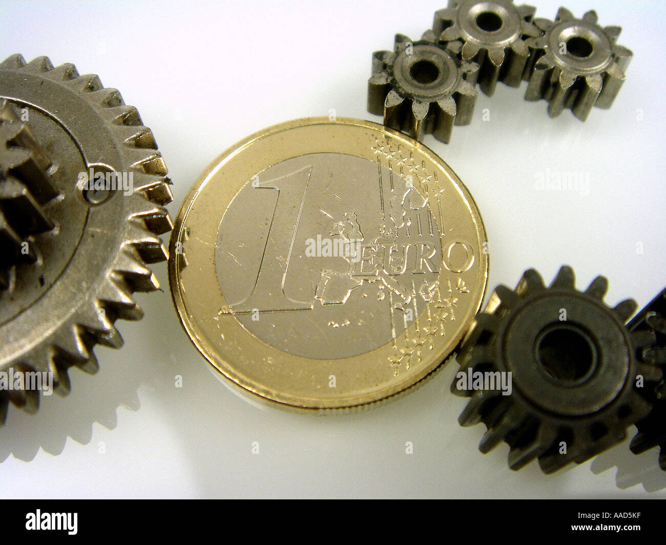 Tavern gear hi-res stock photography and images - Alamy