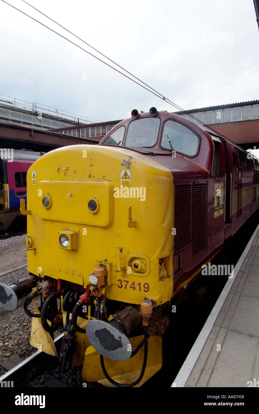 Class 37 hi-res stock photography and images - Alamy