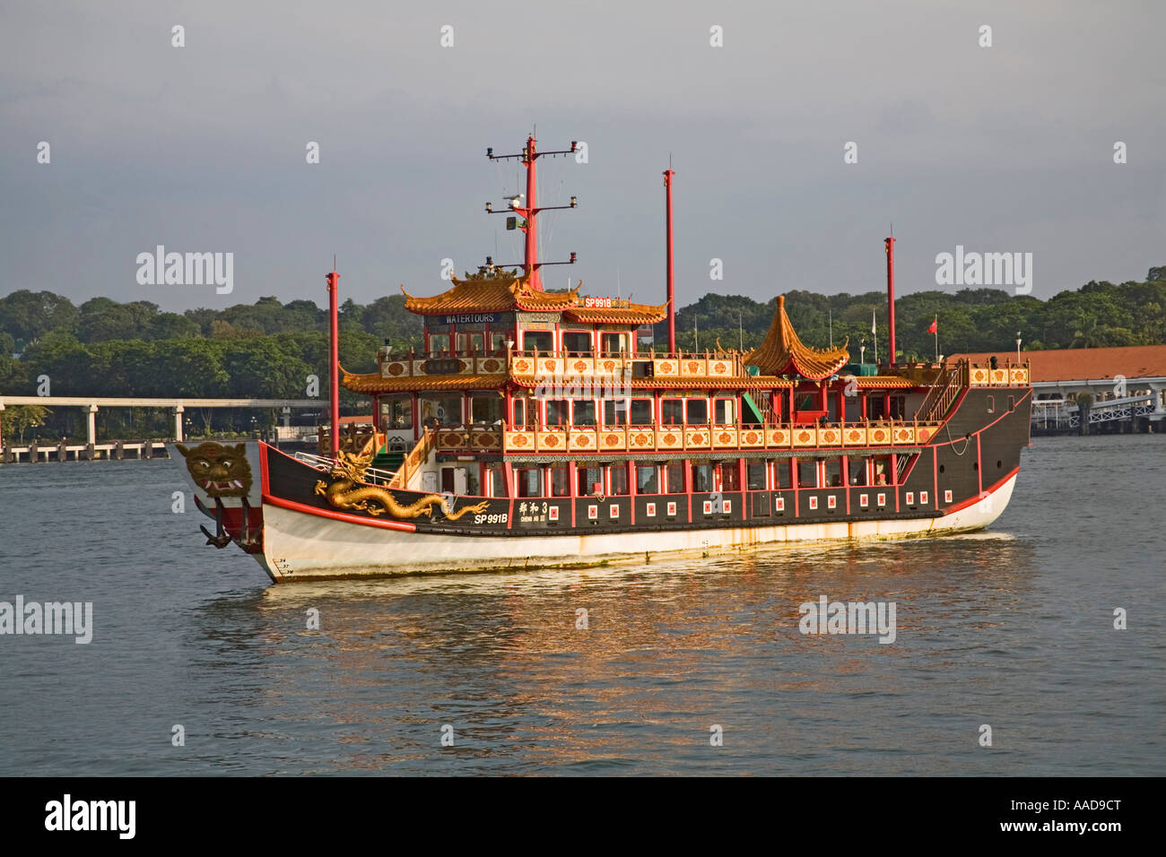 SINGAPORE ASIA May A Chinese Junk in Marina Bay used for tourist trips ...