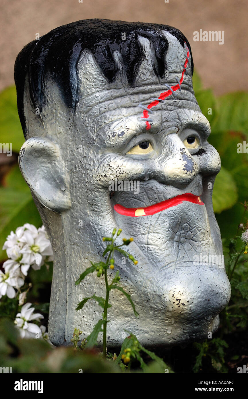 Halloween decorations frankenstein hi-res stock photography and images ...