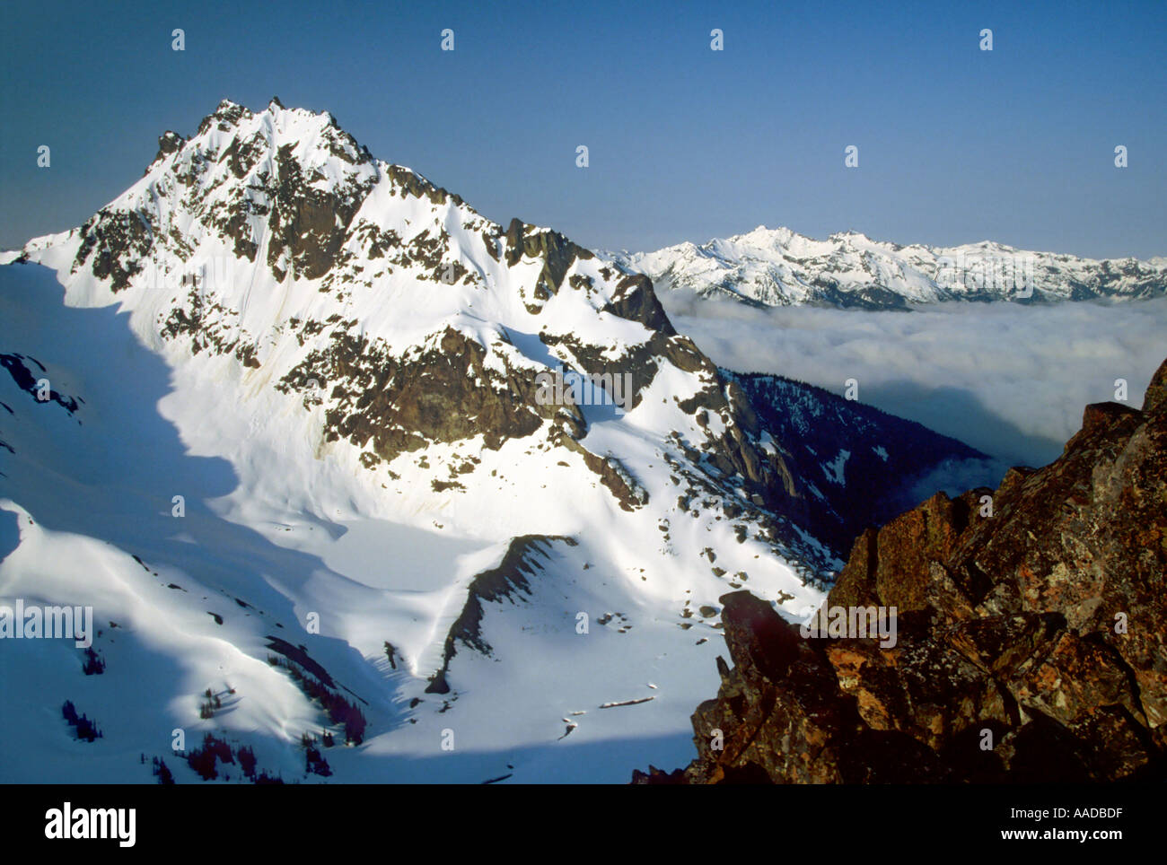 Mt Mystery and Deception Basin in winter Stock Photo - Alamy