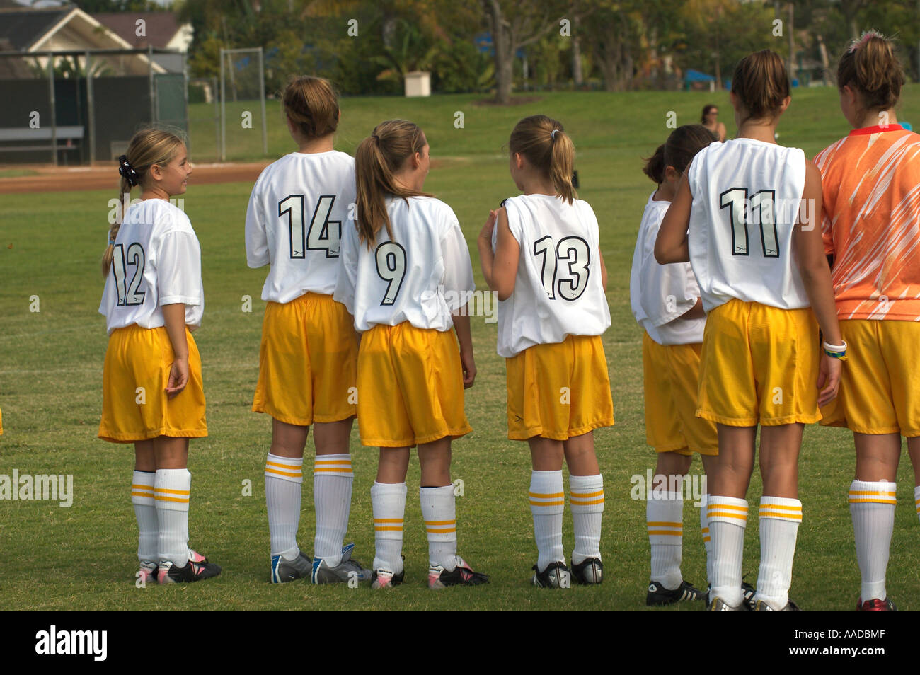 girl s soccer team Stock Photo - Alamy