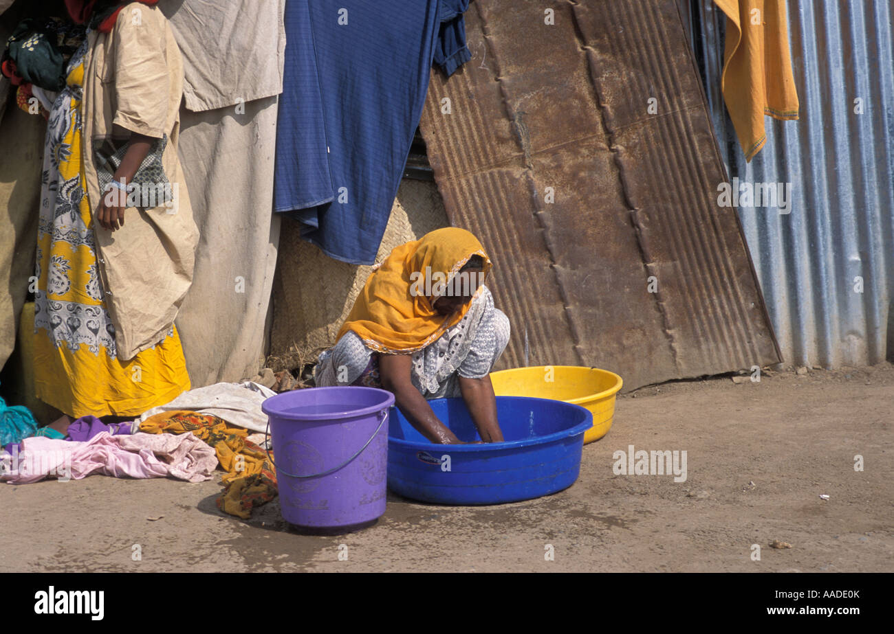 Eritrean refugee woman hi-res stock photography and images - Alamy