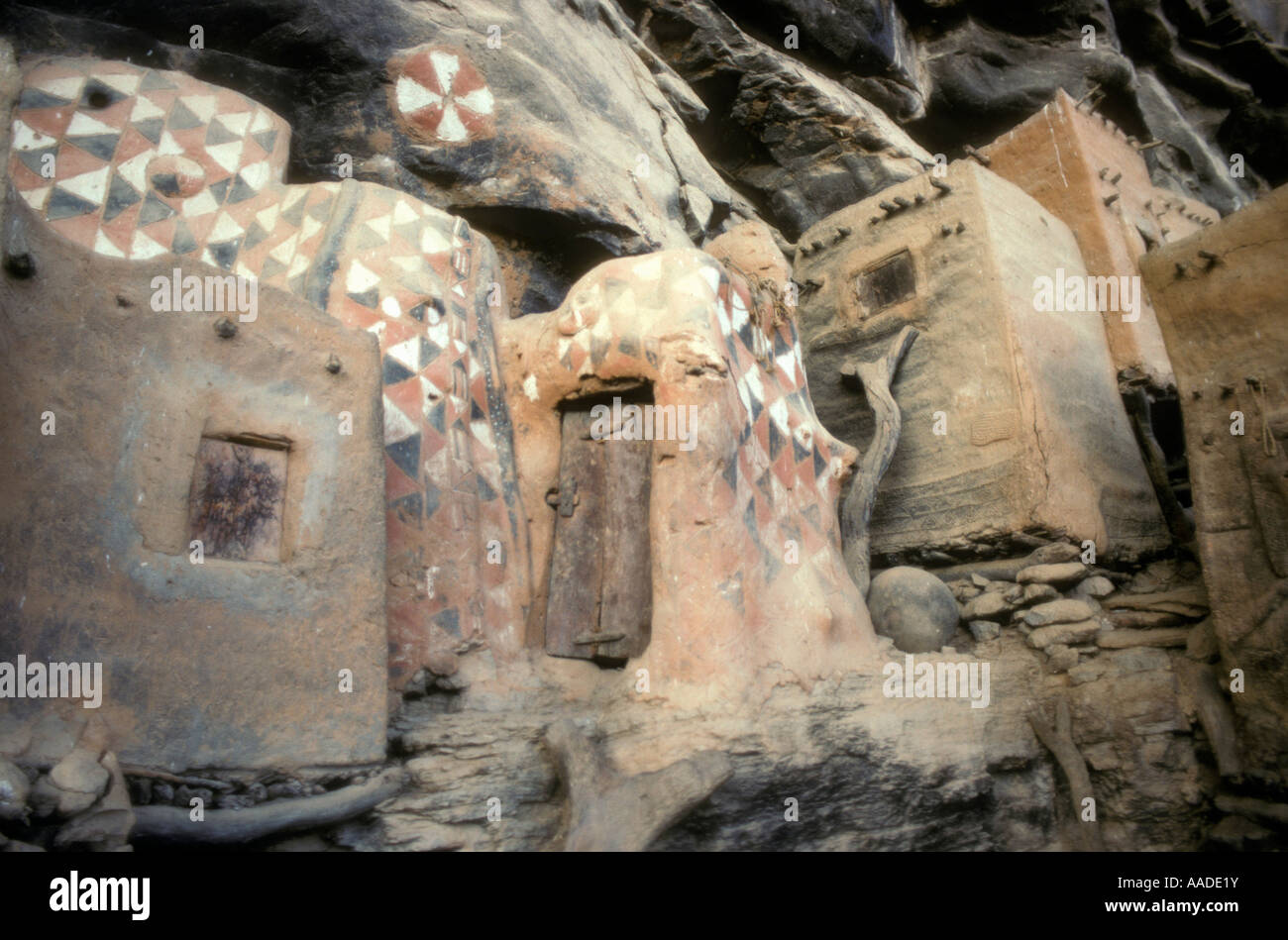 Dogon buildings in the Bandiagara Escarpment in the sahel of Mali Stock ...