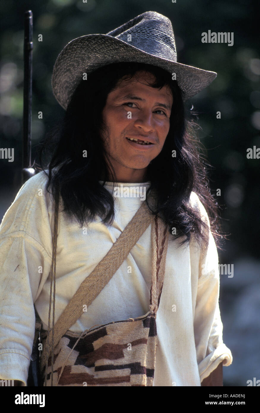 Aboriginal man hunting hi-res stock photography and images - Alamy