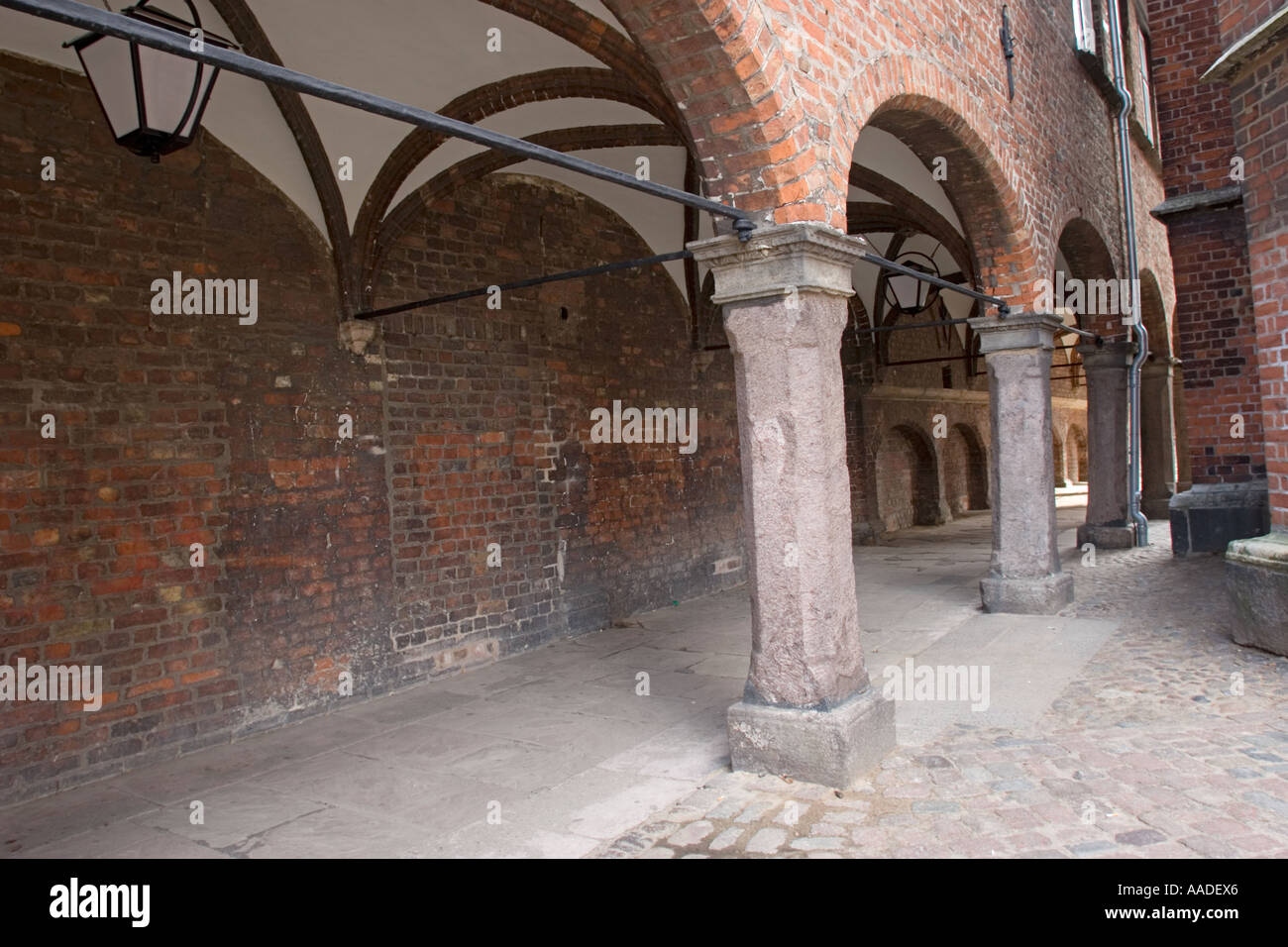 Covered walkway cloisters under the rathaus hi-res stock photography ...