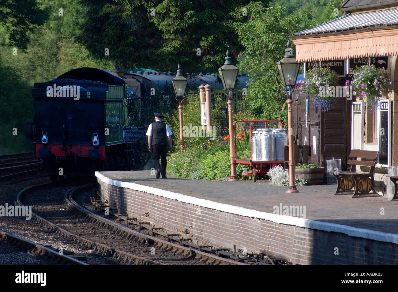 england midlands shropshire severn valley steam railway highley station ...