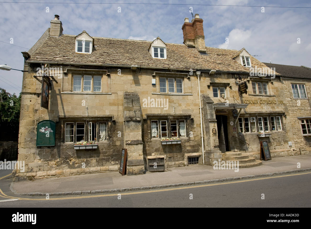 The Old Corner Cupboard Inn on the corner of Malthouse Lane Winchcombe ...