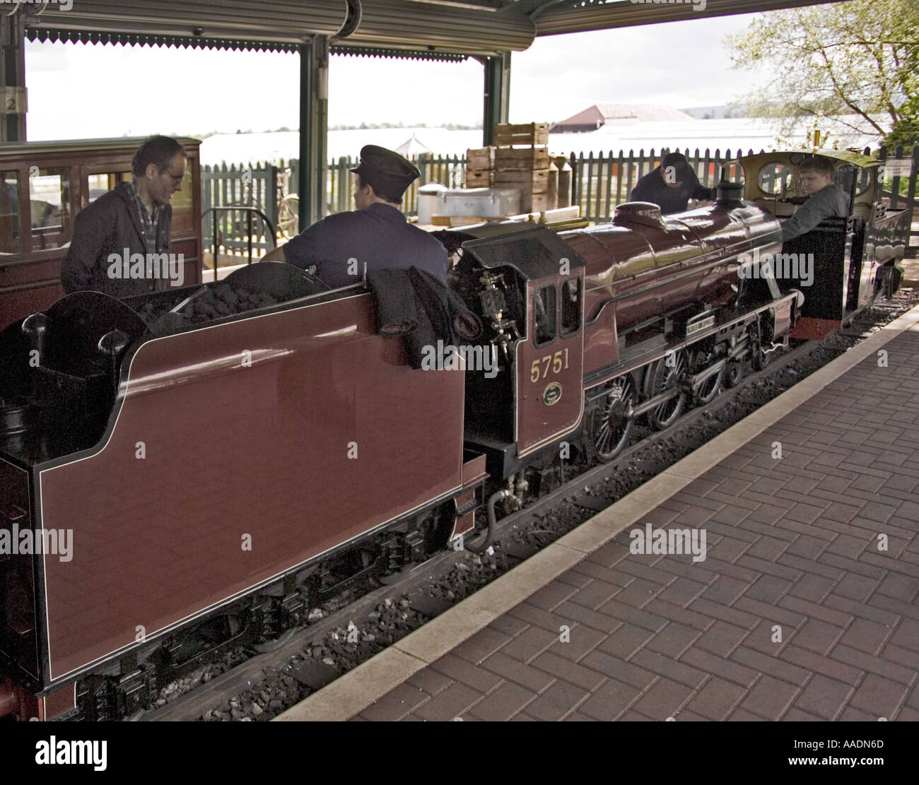 Evesham vale light railway hi-res stock photography and images - Alamy