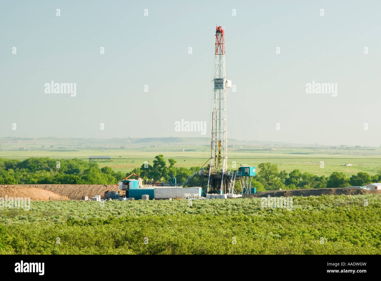 Well pads hi-res stock photography and images - Alamy