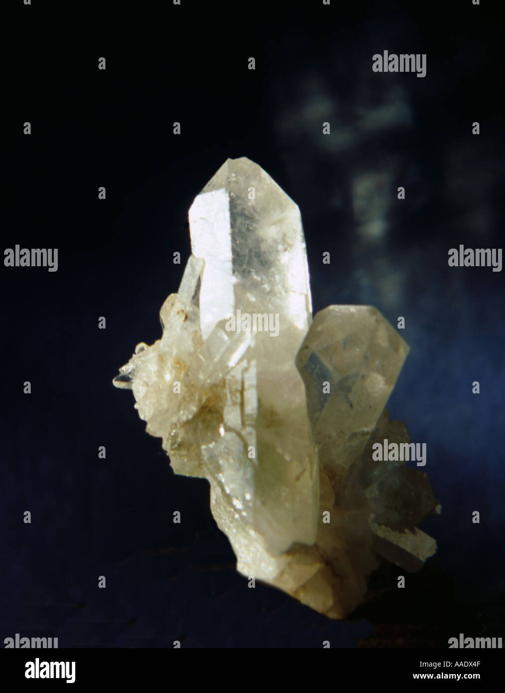 Crystal healing face hi-res stock photography and images - Alamy