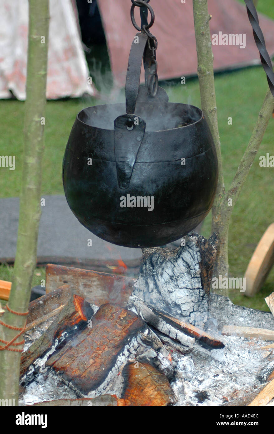 Cauldron hi-res stock photography and images - Alamy