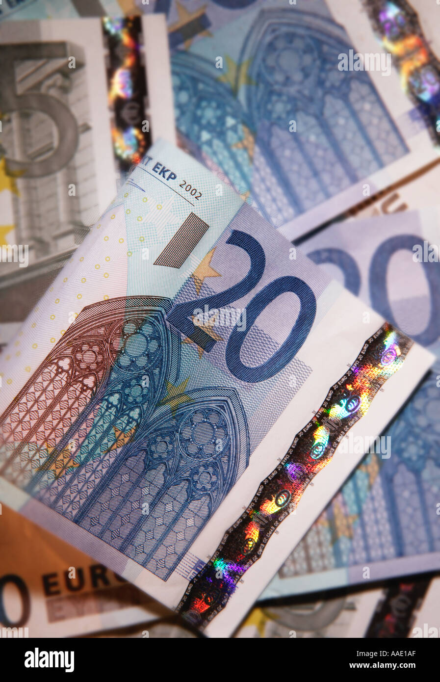 SELECTION OF FIVE AND TWENTY DENOMINATION EURO NOTES Stock Photo - Alamy