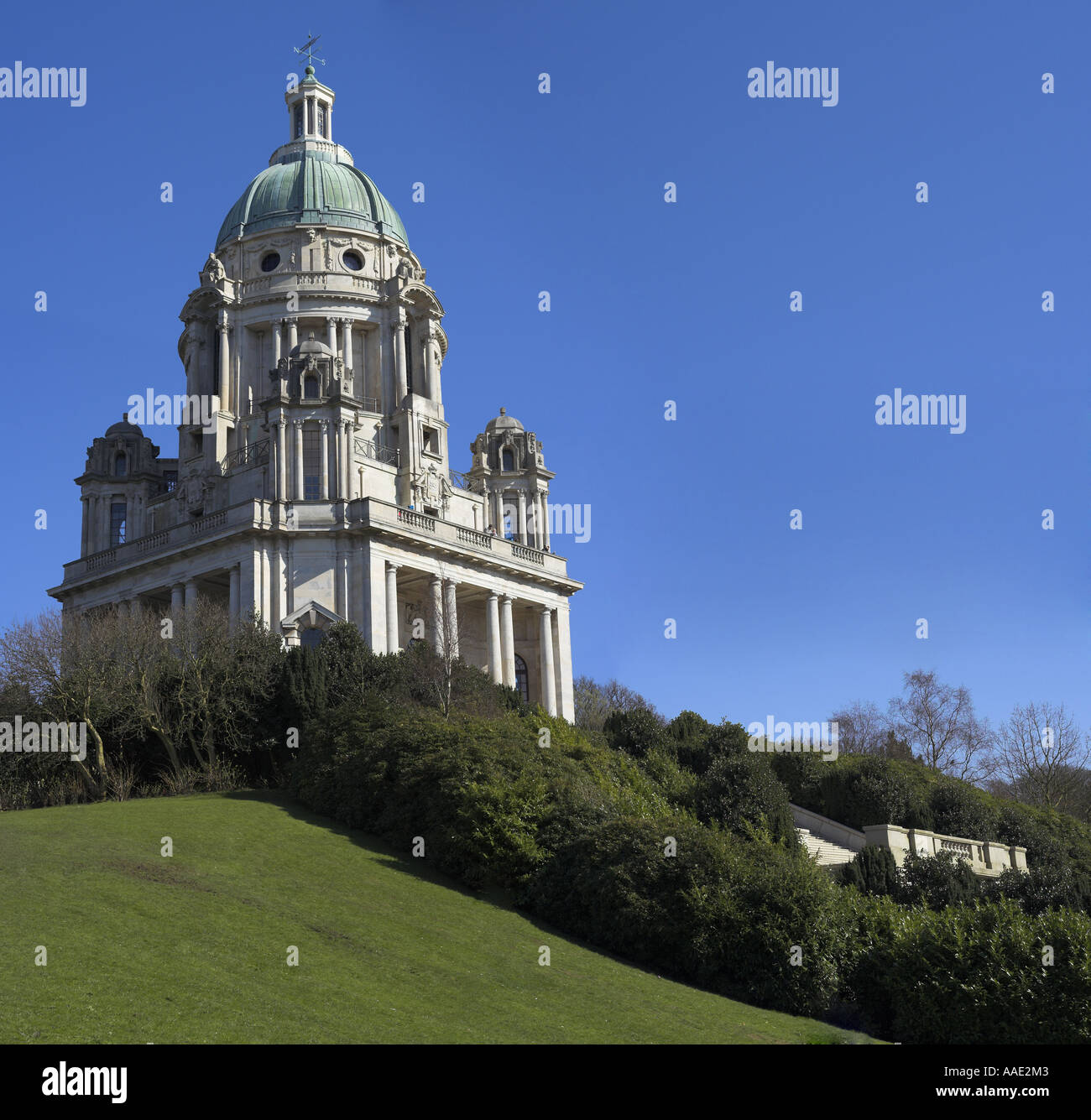 The Ashton Memorial at Williamson Park in Lancaster England Stock Photo ...