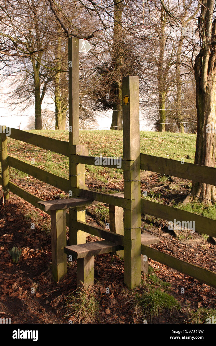 Steps over fence for access to public footpath Stock Photo - Alamy Steps over fence for access to public footpath Stock Photo - Alamy